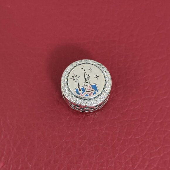 Pandora | Jewelry | Pandora Disneyland Paris Sleeping Beauty Castle ...